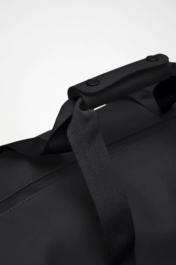 Rains Hilo Weekend Bag Small - Black