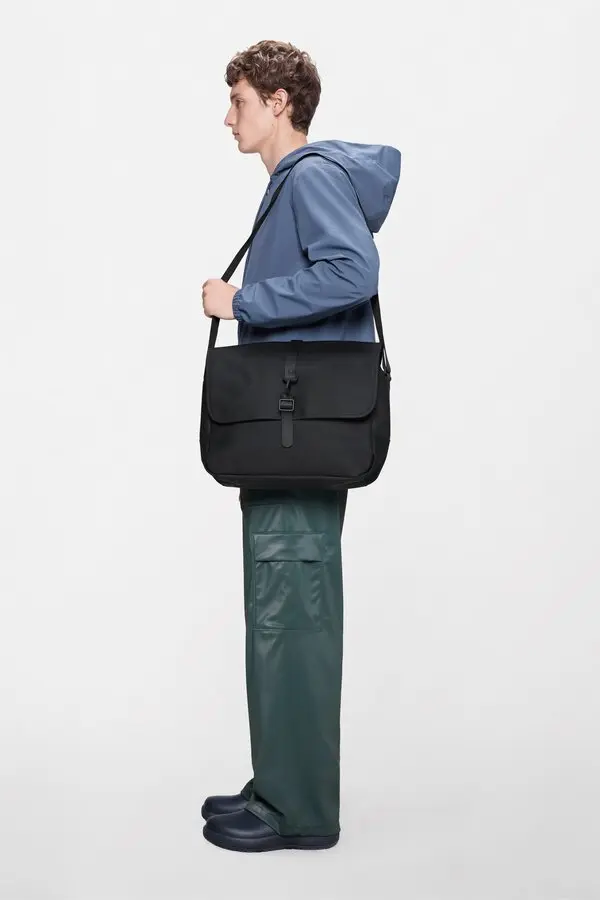 Rains Messenger Bag - Black