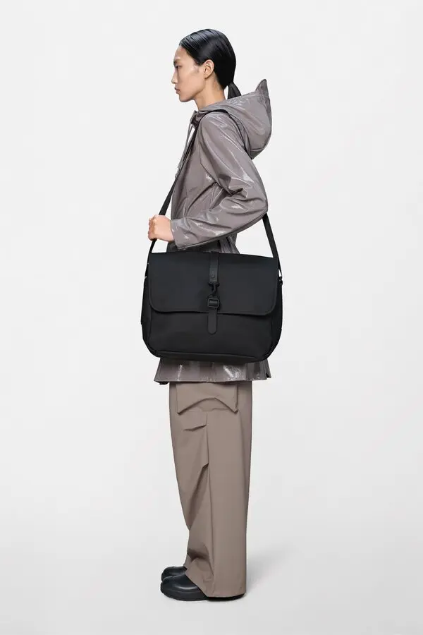 Rains Messenger Bag - Black