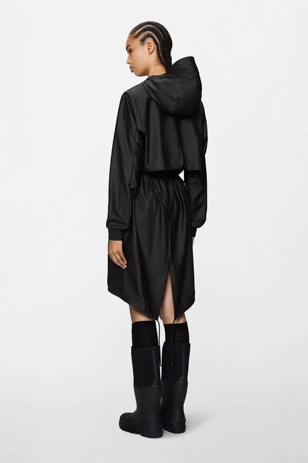 Rains String W Parka A Luxe-sport Fishtail Design - Black