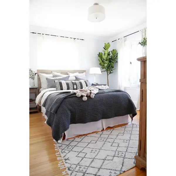 POM POM AT HOME Zuma Cotton Waffle Standard Sham - Charcoal