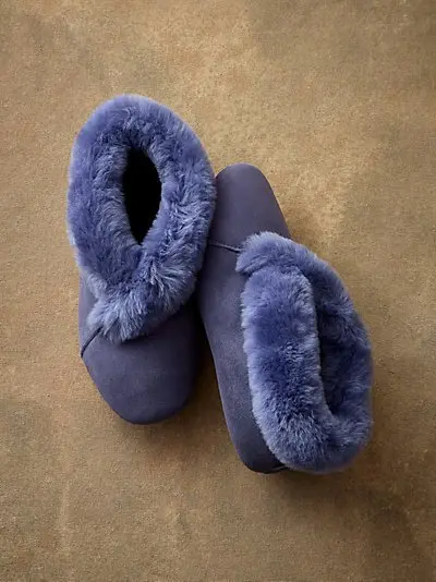 Overland Sophia Soft-sole Sheepskin Slippers - Bluejay