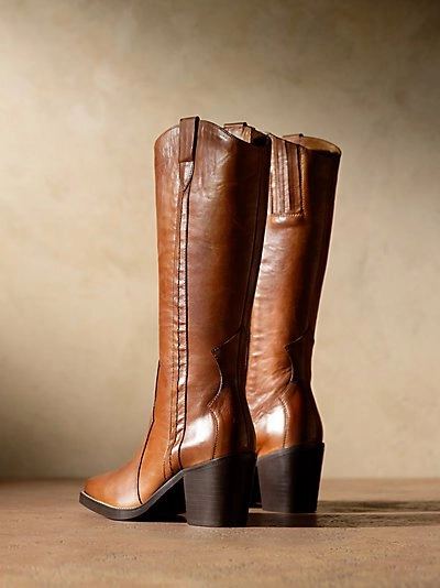 BOS & CO Wynona Leather Boots