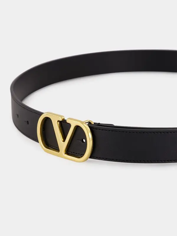 Valentino Garavani Vlogo Signature Belt In Shiny Calfskin - Black