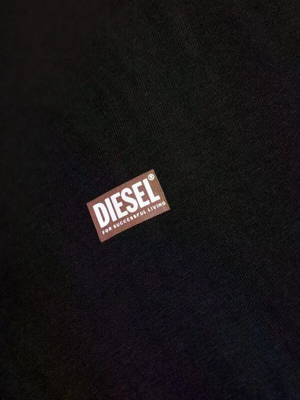 DIESEL® Logo-detail T-shirt