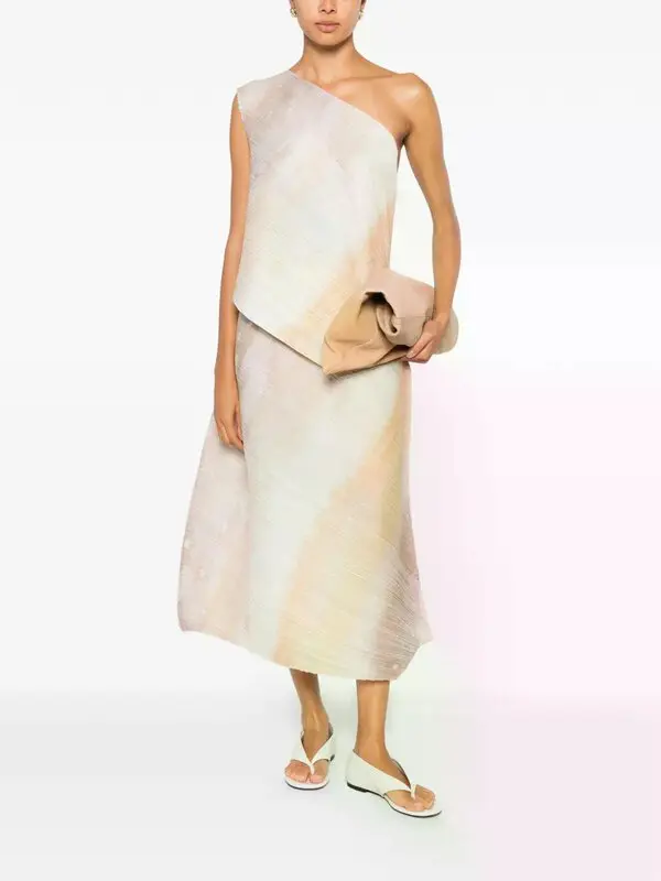 Issey Miyake One-shoulder Pleated Top