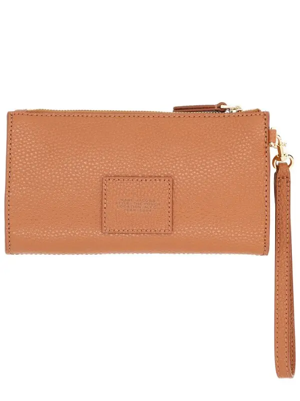 Marc Jacobs The Pouch Leather Pouch - Buff