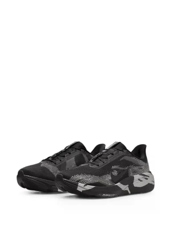 Nike Pegasus 42 Sneakers