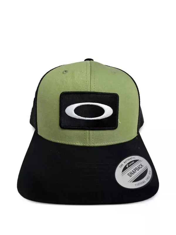 Oakley Trucker Hat With Logo Patch - Black