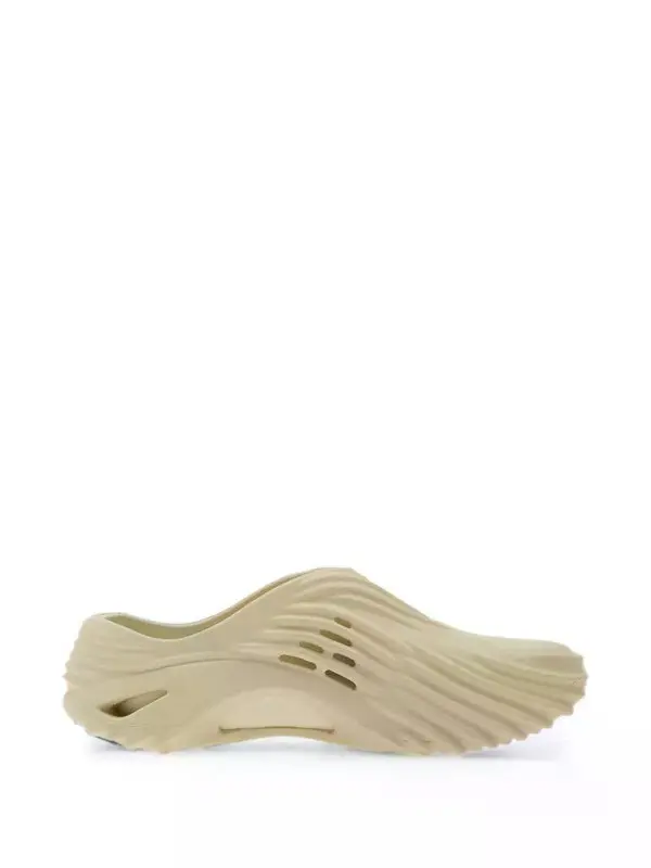 CROCS Echo Wave Slip-on Sneakers - Neutrals