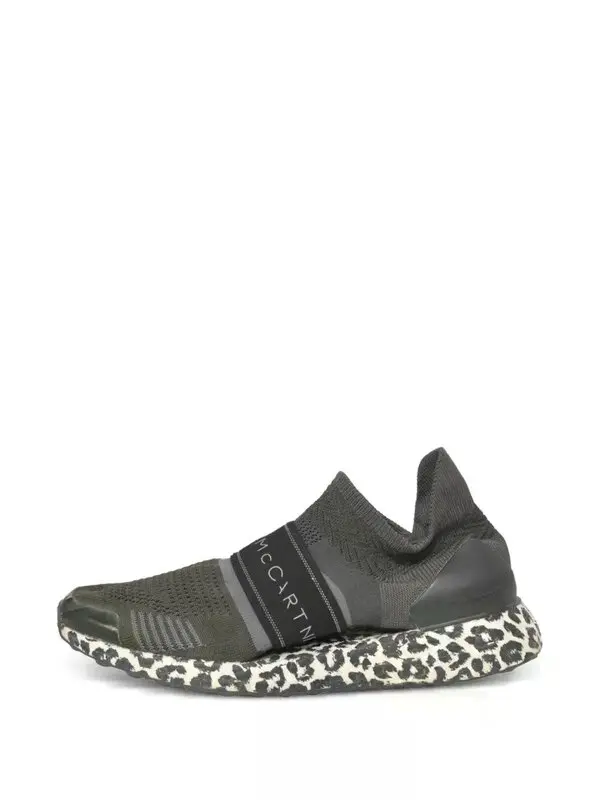 Adidas Ultra Boost Sneakers With Leopard Print Midsole - Black
