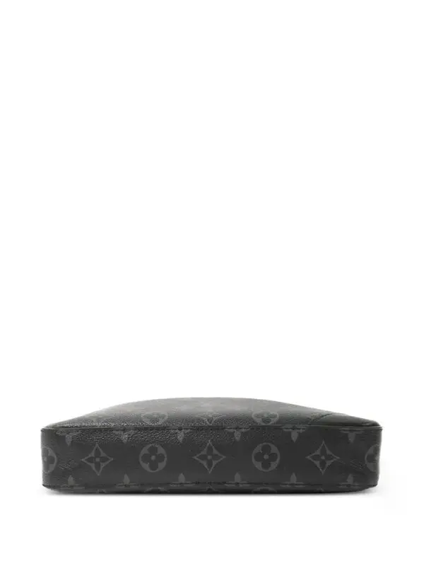 LOUIS VUITTON Messenger Bag