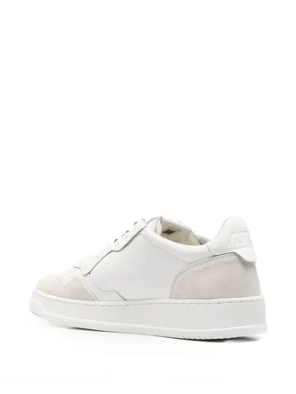 AUTRY Medalist Perforated Sneakers - White