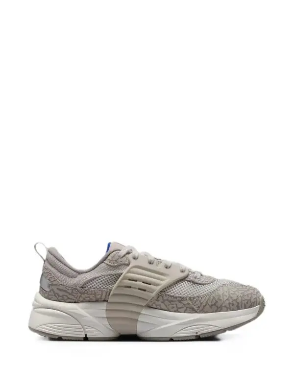 JORDAN Trunner O/s Sneakers - Grey