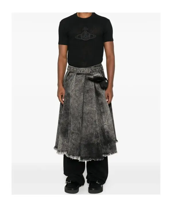 VIVIENNE WESTWOOD Orb-embellished Ribbed T-shirt