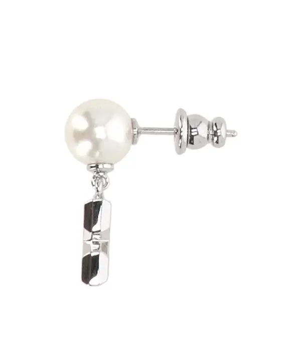 Off-White Arrow Pendant Earrings