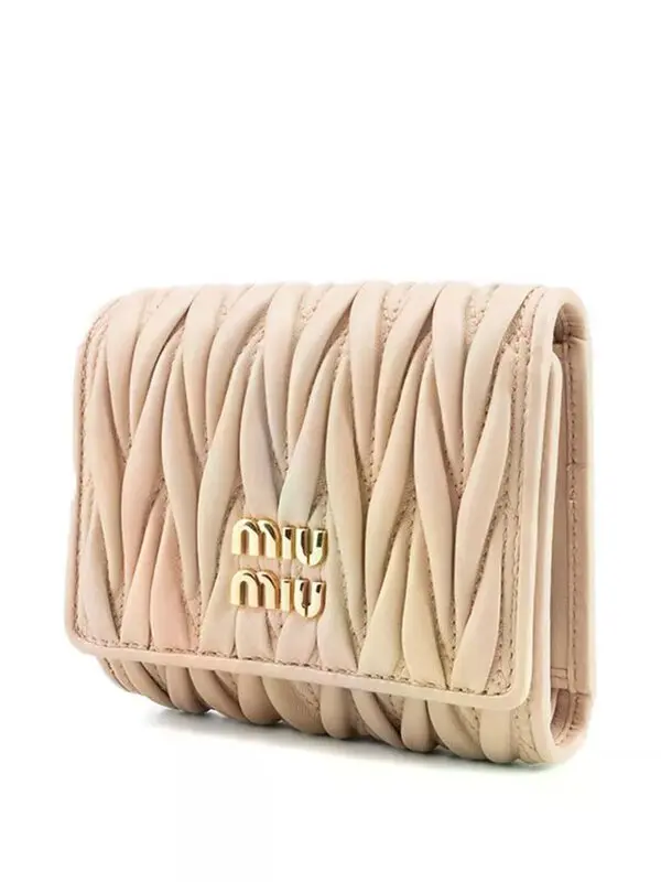 Miu Miu Matelassé Leather Wallet - Neutrals