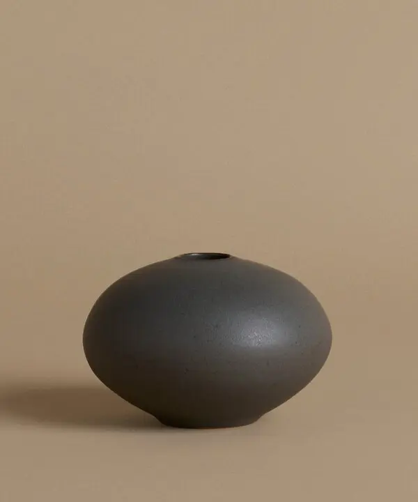 RACHEL CARTER CERAMICS Small Flat Vase