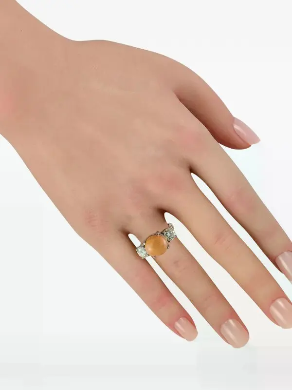 LB EXCLUSIVE Conch Pearl And Diamond Ring In Platinum