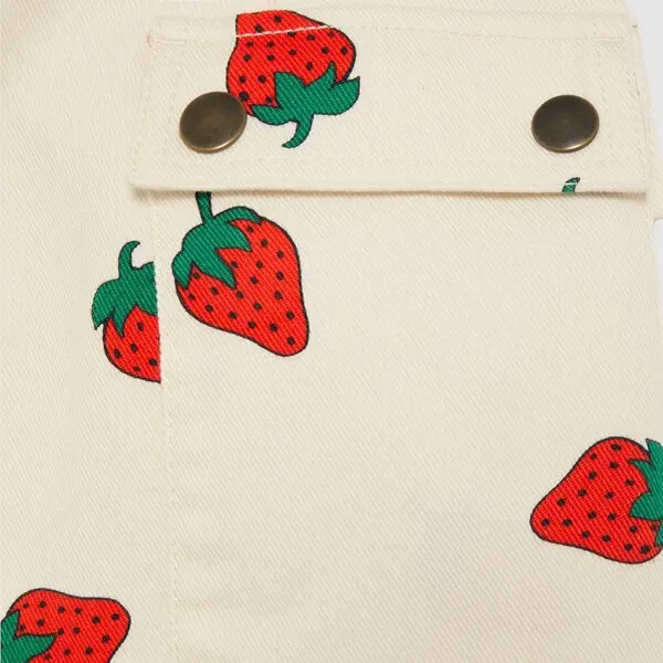 Gucci Strawberry Printed Shorts