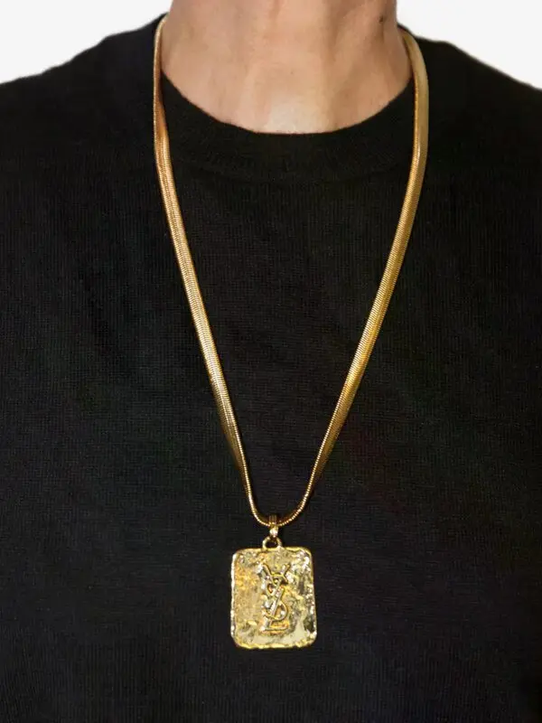 Saint Laurent Cassandre Plaque Necklace - Gold