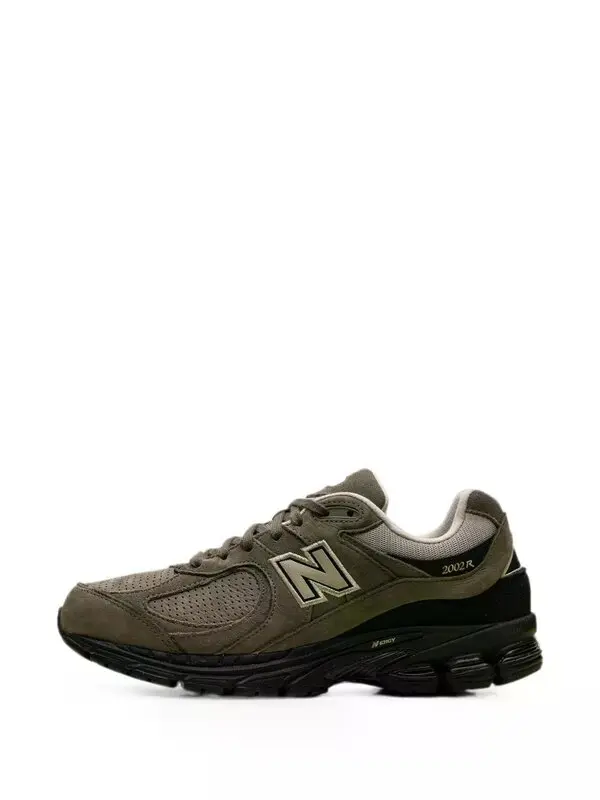 NEW BALANCE 2002r Sneakers