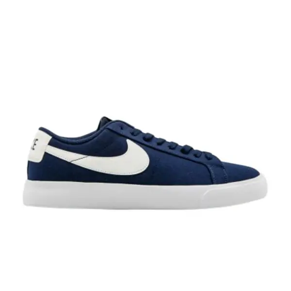 Nike Blazer Low Top Sneakers