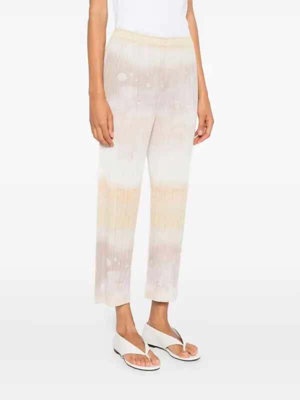 Issey Miyake Pleated Cropped Trousers - Beige