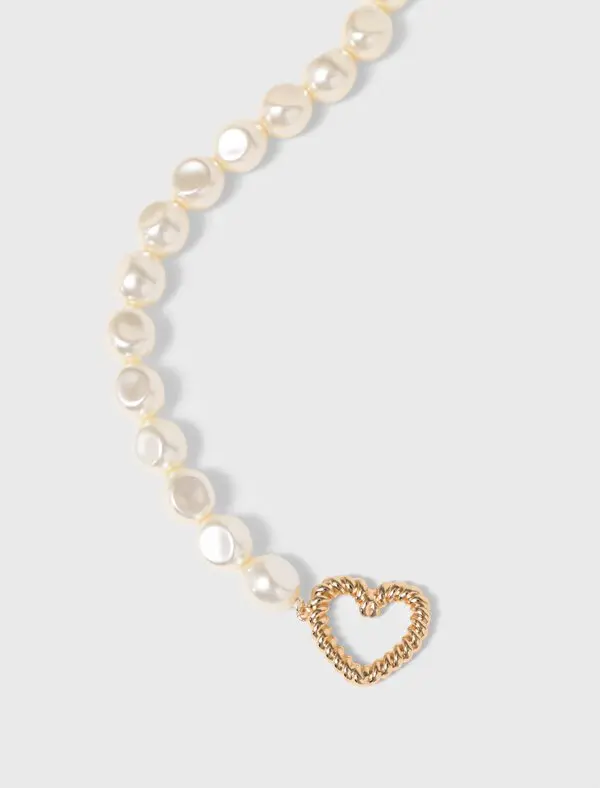 Maje Pearl Choker Necklace With Twisted Heart Clasp