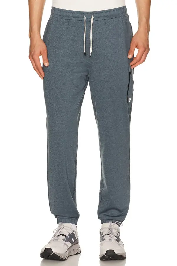 Vuori Sunday Performance 28 Sweatpants In Blue - Blue Sea Heather