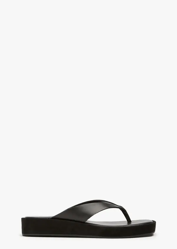 TONY BIANCO Kyra Platform Thong Sandal - Black Como