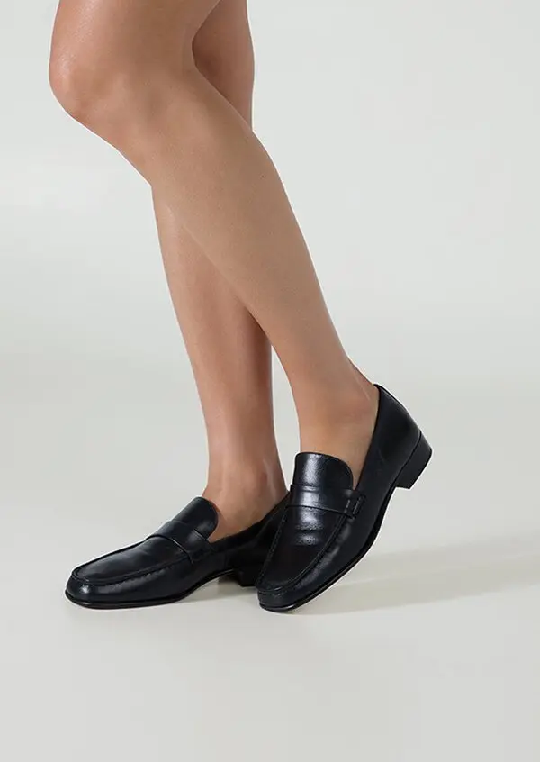 TONY BIANCO Gigi Loafer - Black Valencia