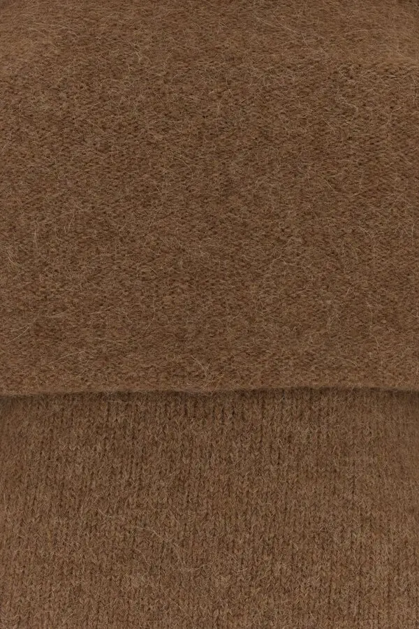 ENTIRE STUDIOS Biscuit Wool Blend Off-the-shoulder Sweater