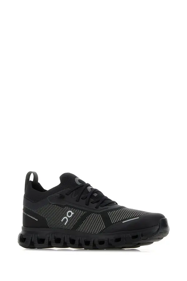 On Canvas Cloud 6 Versa Sneakers