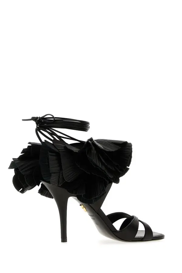 FERRAGAMO Leather Strappy Sandals