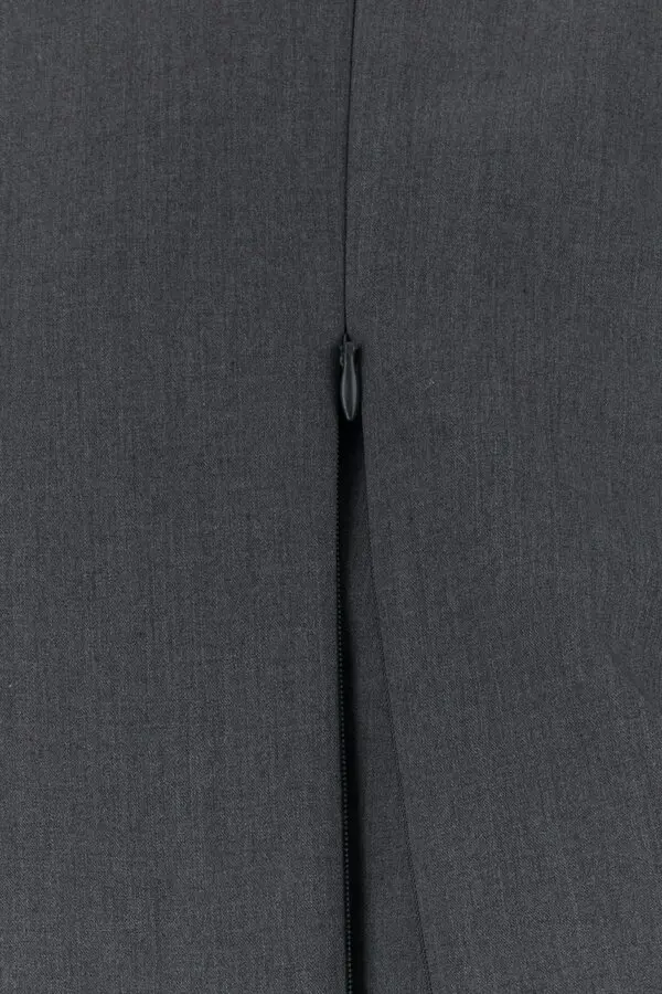LE SULLY STUDIO Dark Stretch Polyester Blend Blazer