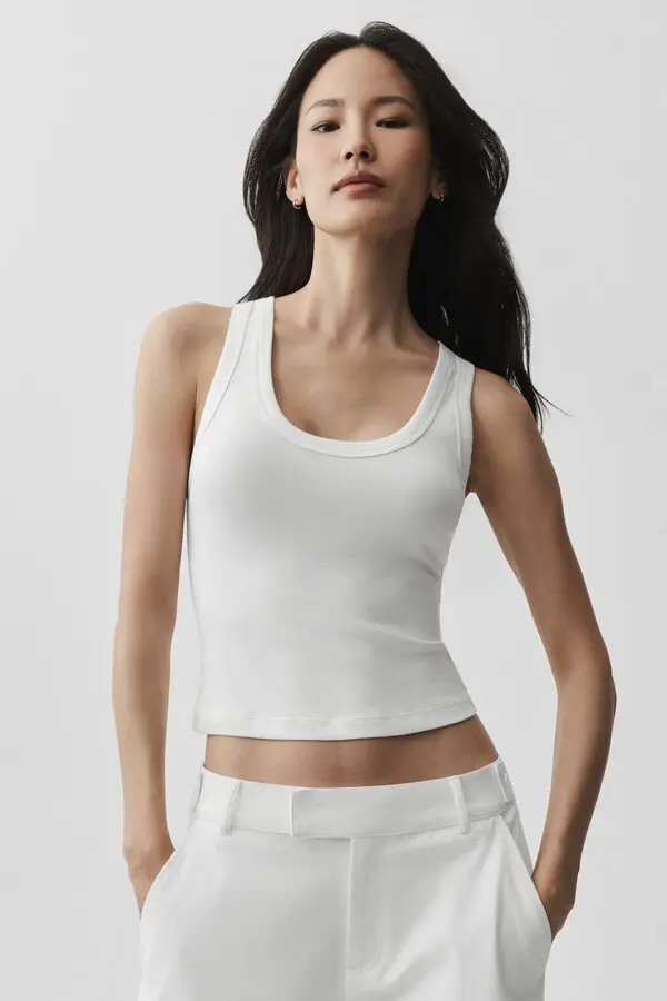 Alo Yoga Timeless Tank Top - White