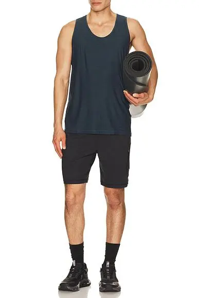 Vuori Strato Tech Tank