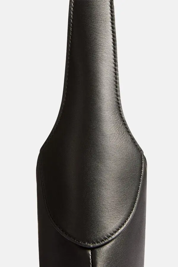 Khaite Joan Small Hobo Bag In Leather - Nero