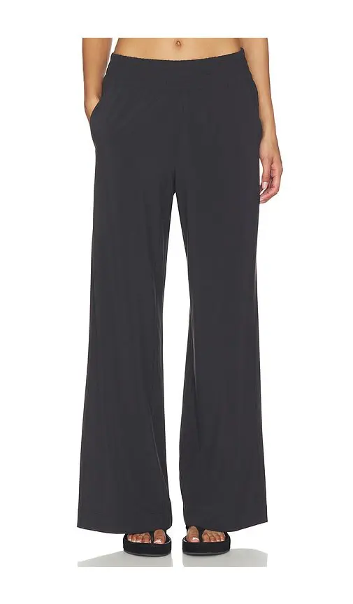 Vuori Villa Wide Leg Pants