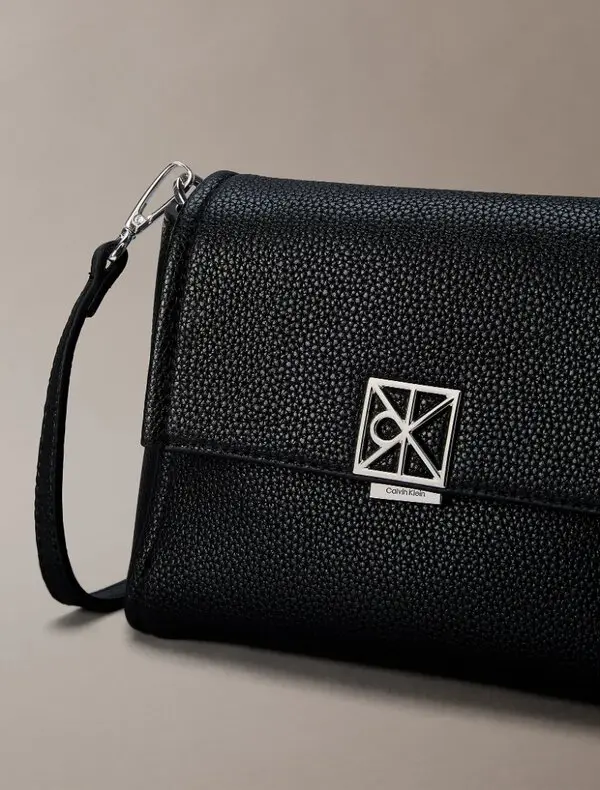 Calvin Klein Shoulder Bag