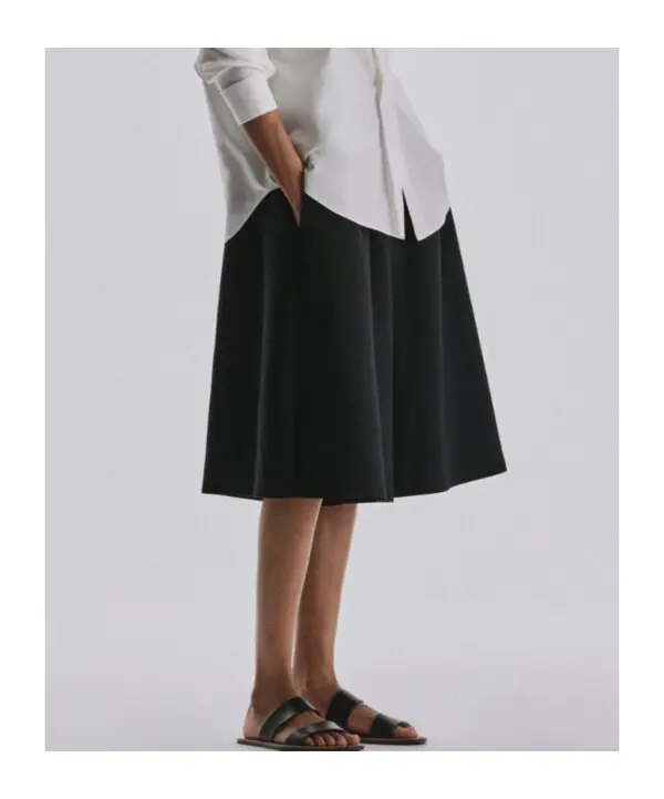 THE ROW Fauna Pleated Tailored Shorts
