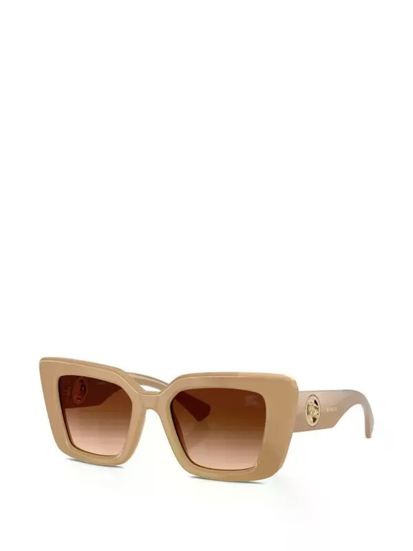Burberry Cat-eye Sunglasses