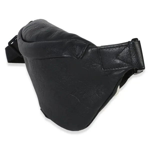 LOUIS VUITTON Monogram Shadow Discovery Bumbag