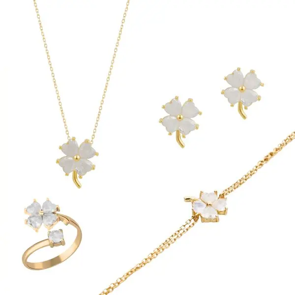 SPERO LONDON Four Leaf Clover Sterling Silver Jewelry Set - Gold