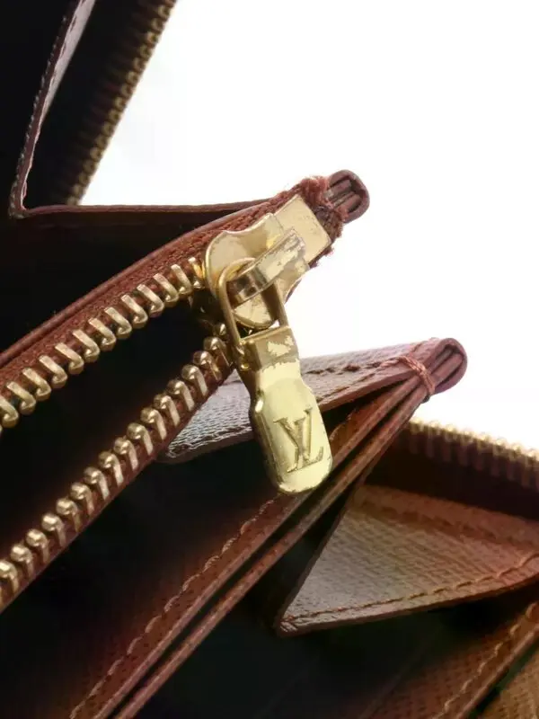 LOUIS VUITTON 2021 Zippy Monogram Wallet - Brown