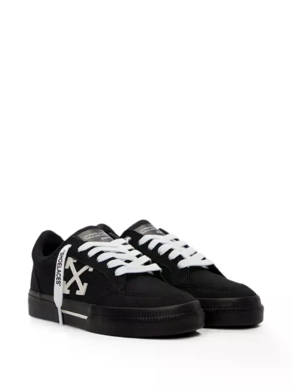 Off-White Vulcanized Low Sneakers