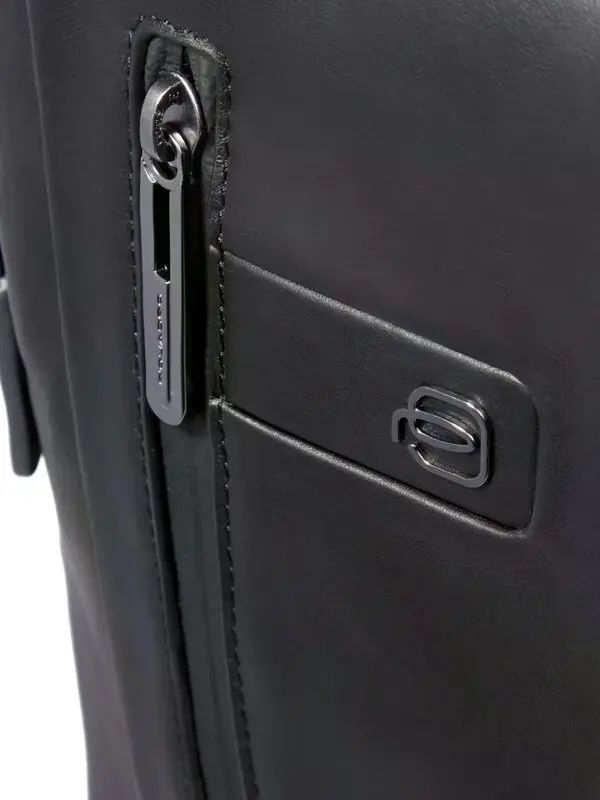PIQUADRO Convertible Sling Bag
