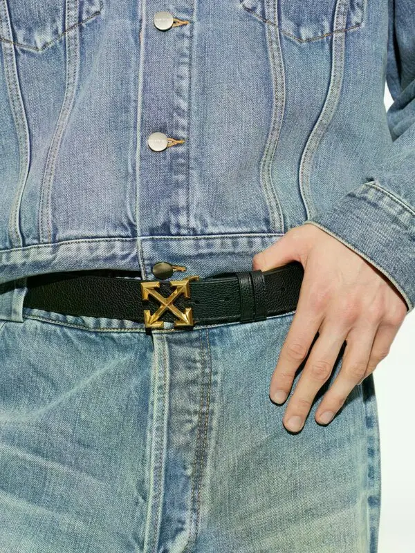 Off-White Arrow Buckle Grained Leather Belt