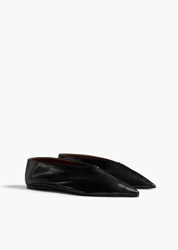 Khaite Miriam Ballerina Flat In Glazed Leather - Black